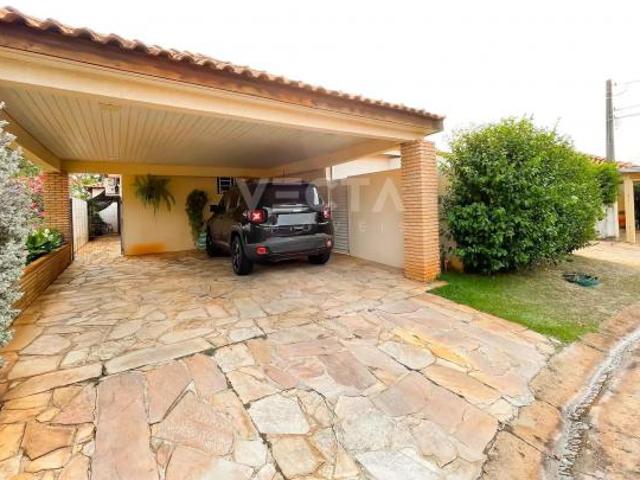 Casa em Jardins de Athenas, São José do Rio Preto/SP de 200m² 3 quartos à venda por R$ 910.000,00