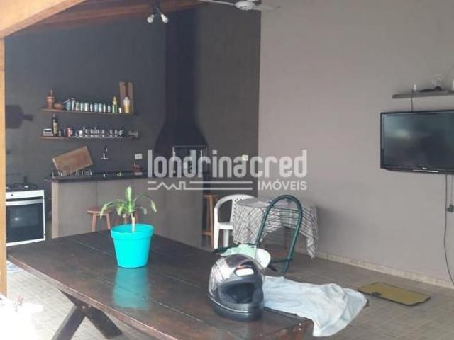 Casa em Jatobá, Londrina/PR de 190m² 4 quartos à venda por R$ 435.000,00