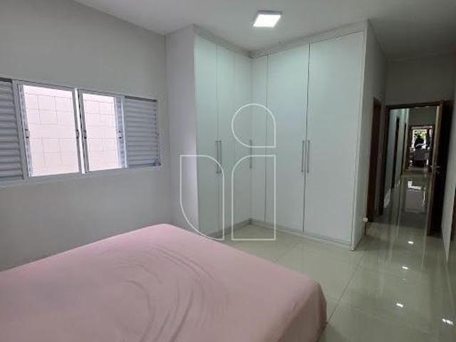 Casa em Jd São Miguel Marília