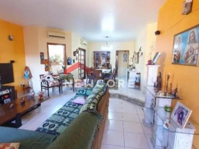 Casa em Rua João Alves Jardim Maria Cândida Caçapava/SP