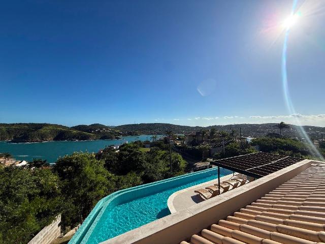 Casa em João Fernandes, Armação dos Búzios/RJ de 195m² 5 quartos à venda por R$ 5.499.900,00