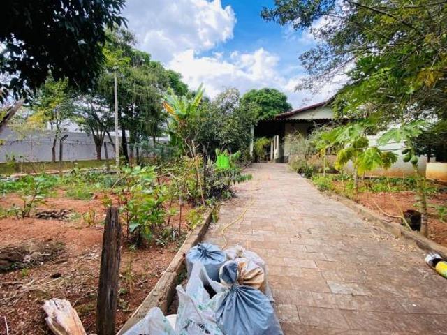 Casa em Joá com 3 quarto s, 1 suíte s, 2 vaga s