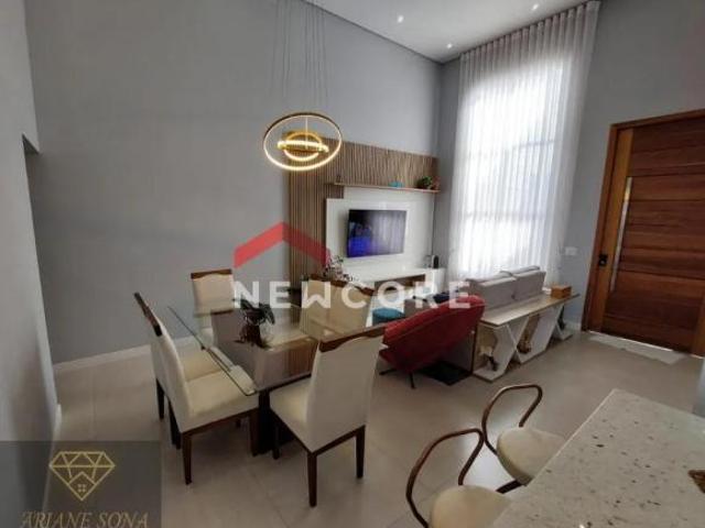 Casa em José Carlos Ferreira Pinheiro Jardim Alice Jundiaí/SP