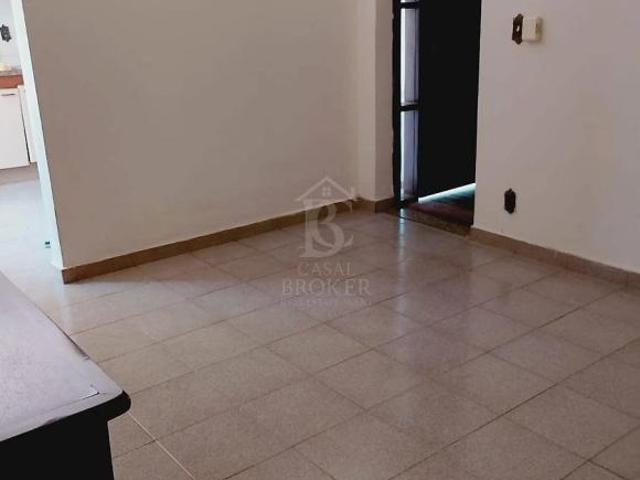 Casa em Jóquei Clube, Marília/SP de 190m² 3 quartos à venda por R$ 630.000,00