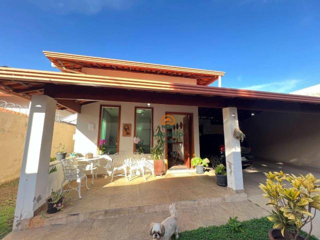 Casa em Lundcea, Lagoa Santa/MG de 213m² 4 quartos à venda por R$ 1.149.000,00
