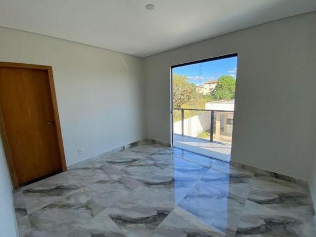 Casa em Lagoa Santa no bairro Várzea