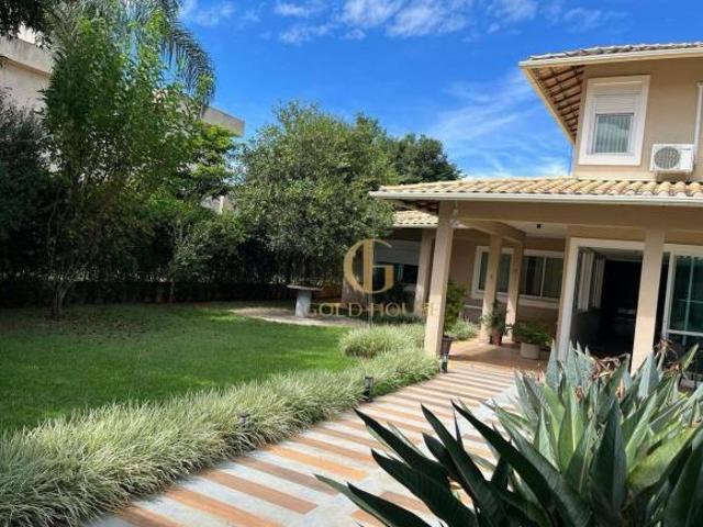 Casa em Lagoa Santa no condomínio Bouganville