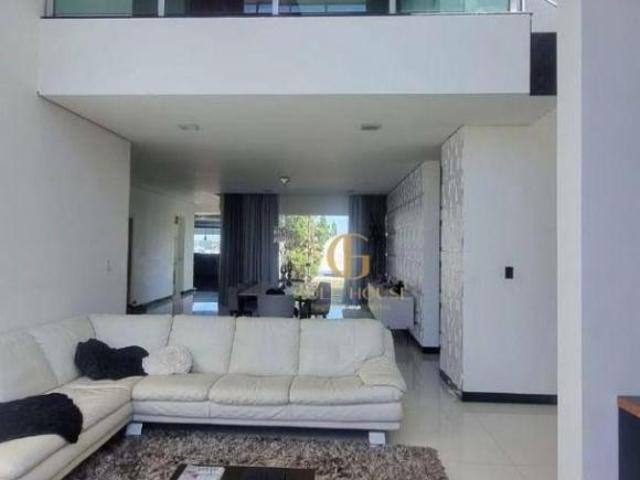 Casa em Lagoa Santa no Condomínio Boulevard