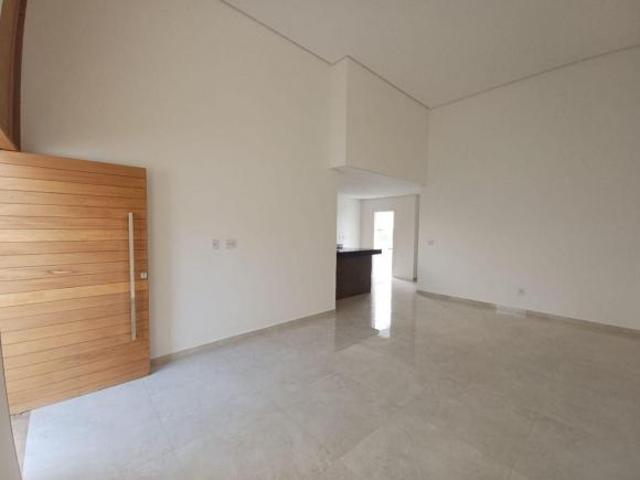 Casa em Lagoa Santa em condomínio Fechado
