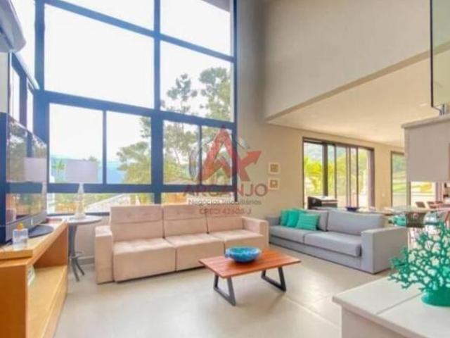 Casa em Lagoinha, Ubatuba/SP de 230m² 4 quartos à venda por R$ 2.700.000,00