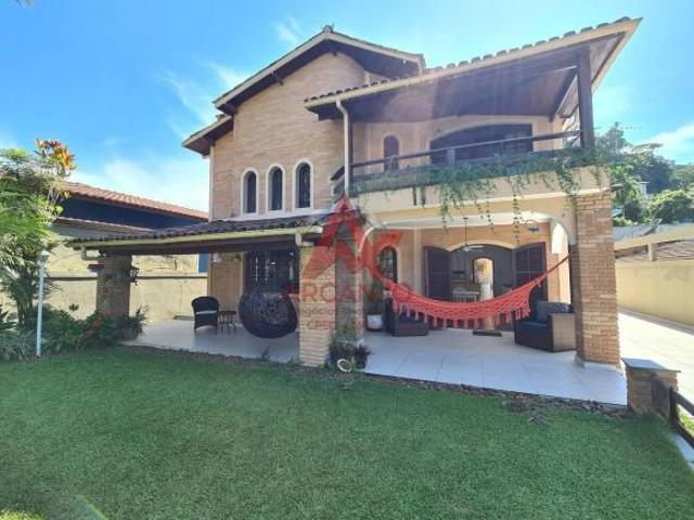 Casa em Lagoinha, Ubatuba/SP de 375m² 7 quartos à venda por R$ 2.600.000,00