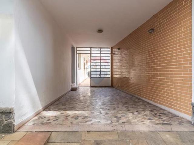 Casa em Lapa, São Paulo/SP de 132m² 6 quartos à venda por R$ 900.000,00