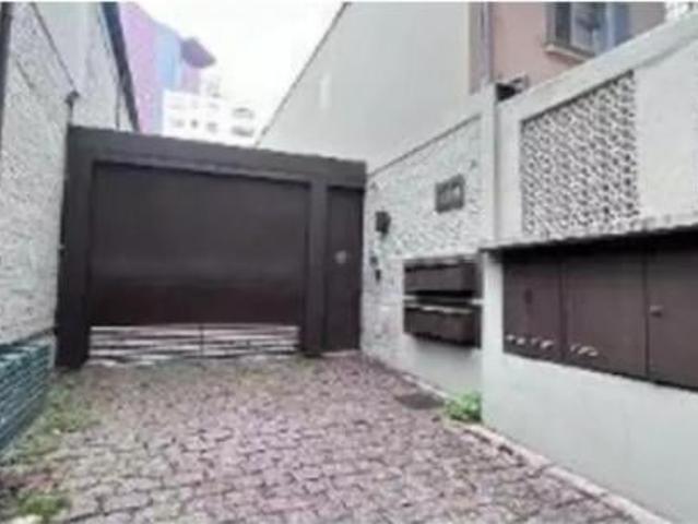 Casa em leilão a venda em Pinheiros, São Paulo