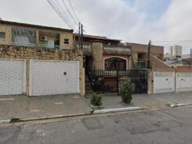 Casa em leilão a venda em VILA SANTA ISABEL, São Paulo