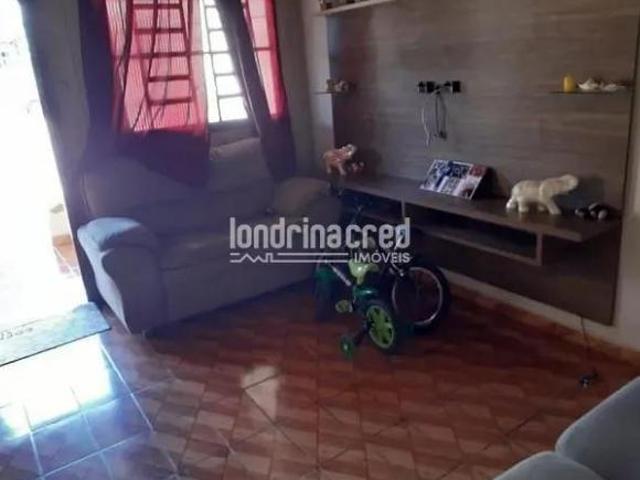 Casa em Leonor, Londrina/PR de 10m² 3 quartos à venda por R$ 260.000,00
