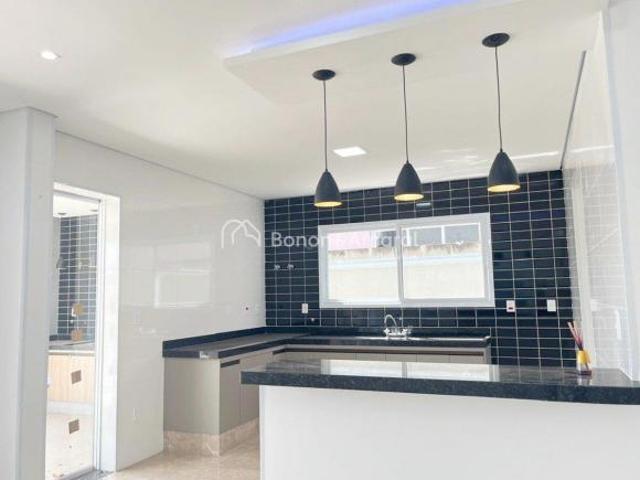 Casa em Lenheiro, Valinhos/SP de 223m² 3 quartos à venda por R$ 1.390.000,00
