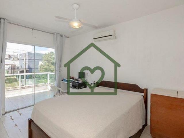 Casa em Lomba do Pinheiro, Porto Alegre/RS de 0m² 4 quartos à venda por R$ 730.000,00