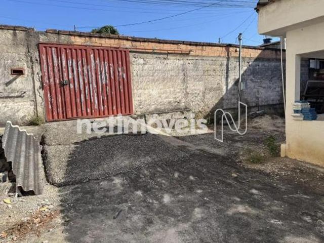 casa em lote de 453 m2