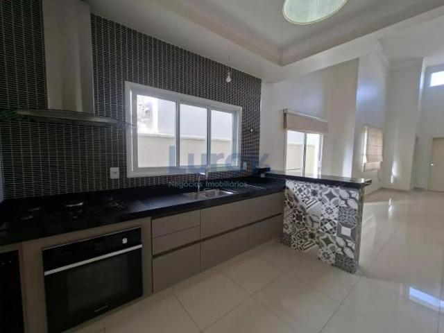 Casa em Loteamento Residencial Santa Gertrudes, Valinhos/SP de 200m² 3 quartos à venda por R$ 1.400