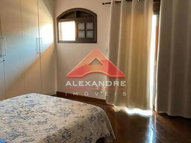 Casa em Loteamento Residencial Vista Linda, São José dos Campos/SP de 187m² 3 quartos à venda por R$