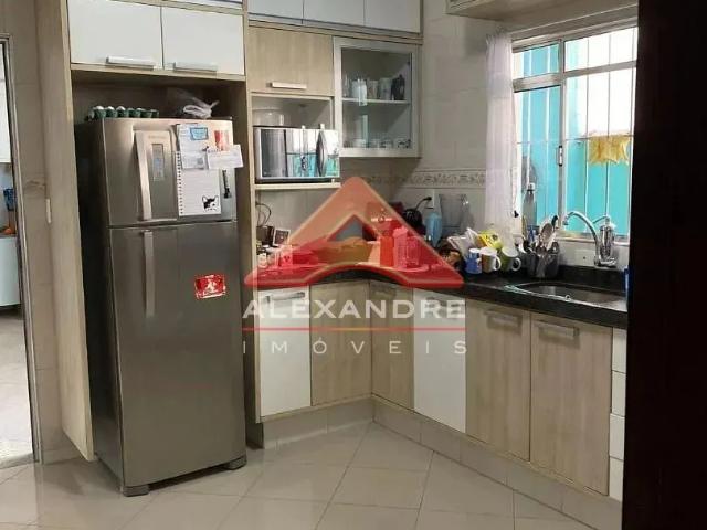 Casa em Loteamento Residencial Vista Linda, São José dos Campos/SP de 187m² 3 quartos à venda por R$ 694.900,00