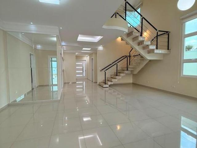 Casa em Loteamento Villa Branca, Jacareí/SP de 0m² 3 quartos à venda por R$ 1.690.000,00
