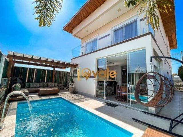 Casa em Loteamento Villa Branca, Jacareí/SP de 215m² 4 quartos à venda por R$ 1.800.000,00