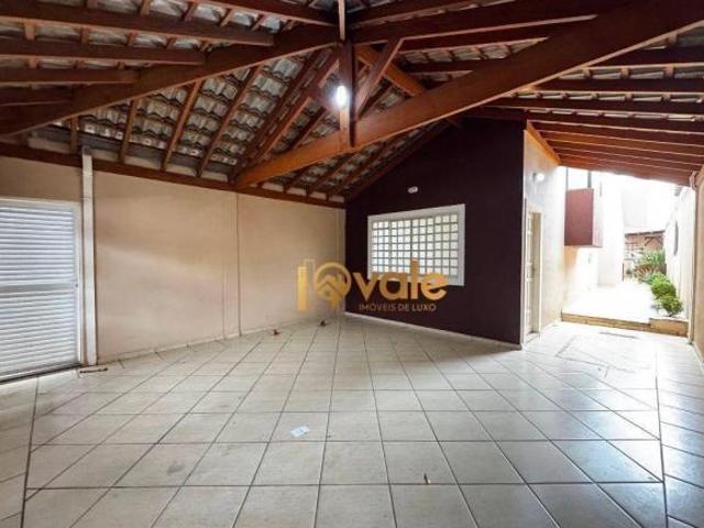 Casa em Loteamento Villa Branca, Jacareí/SP de 250m² 3 quartos à venda por R$ 980.000,00