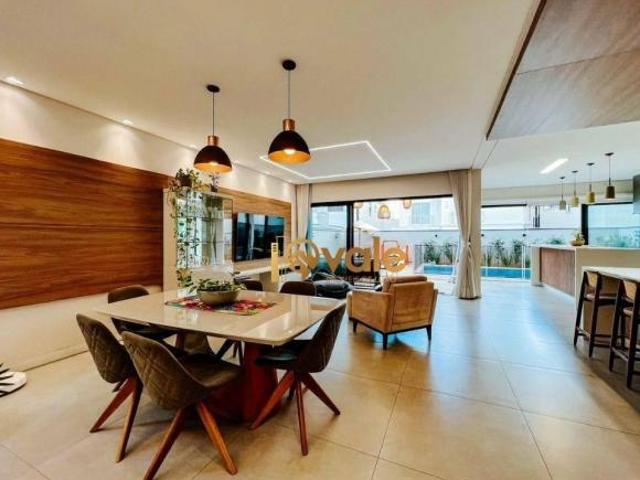 Casa em Loteamento Villa Branca, Jacareí/SP de 298m² 3 quartos à venda por R$ 2.400.000,00
