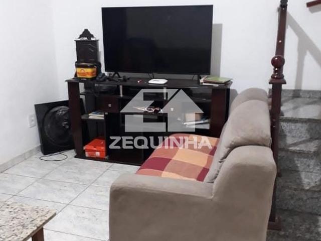 Casa em Padroeira, Osasco/SP de 227m² 3 quartos à venda por R$ 449.000,00