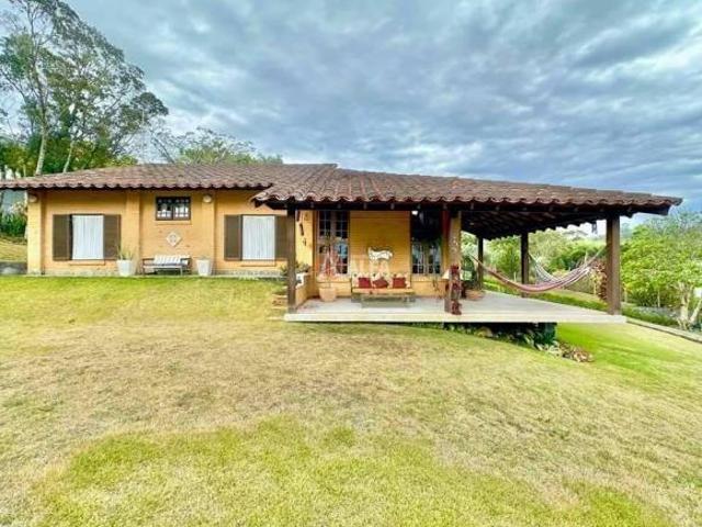 Casa em Paisagem Renoir, Cotia/SP de 185m² 2 quartos à venda por R$ 1.450.000,00