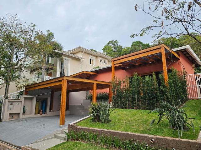 Casa em Paisagem Renoir, Cotia/SP de 200m² 3 quartos para locação R$ 8.352,50/mes