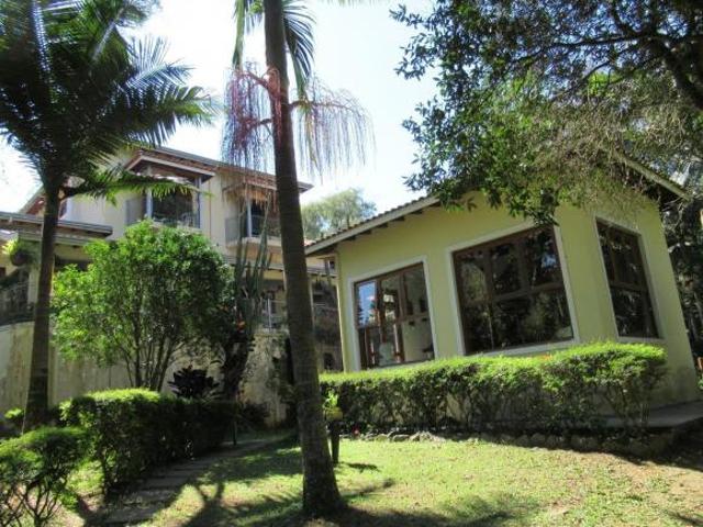Casa em Paisagem Renoir, Cotia/SP de 603m² 3 quartos à venda por R$ 2.750.000,00