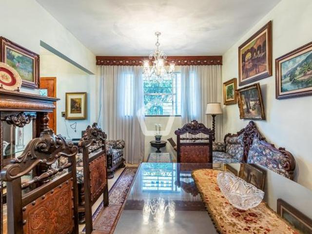 Casa em Paraíso