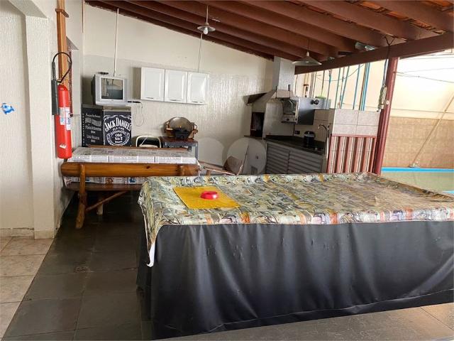 Casa em Parque Via Norte, Campinas/SP de 250m² 3 quartos à venda por R$ 789.900,00