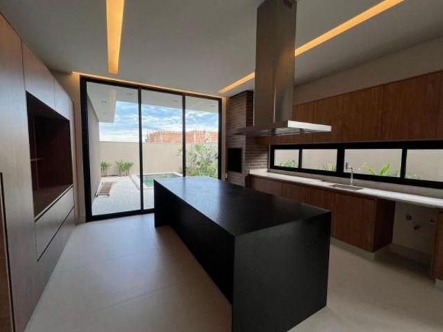 Casa em Parque Baguaçu, Araçatuba/SP de 230m² 3 quartos à venda por R$ 2.400.000,00