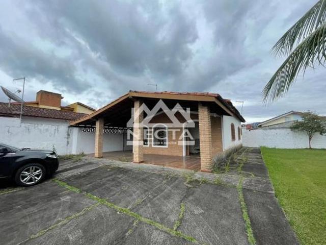 Casa em Parque Balneário Poiares, Caraguatatuba/SP de 169m² 2 quartos à venda por R$ 890.000,00