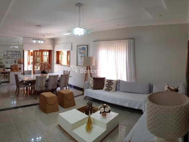 Casa em Parque Brasil 500, Paulínia/SP de 302m² 3 quartos à venda por R$ 1.600.000,00