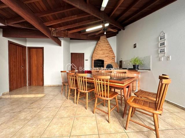 Casa em Parque Brasil 500, Paulínia/SP de 324m² 3 quartos à venda por R$ 1.394.000,00
