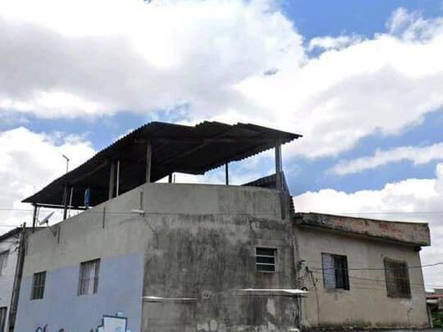 Casa em Parque Continental, Guarulhos/SP de 300m² 5 quartos à venda por R$ 690.000,00