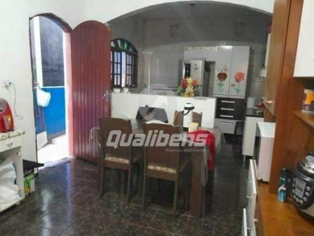 Casa em Parque das Américas