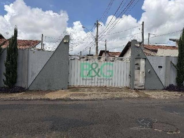 Casa em Parque das Árvores, Franca/SP de 47m² 2 quartos à venda por R$ 144.767,36