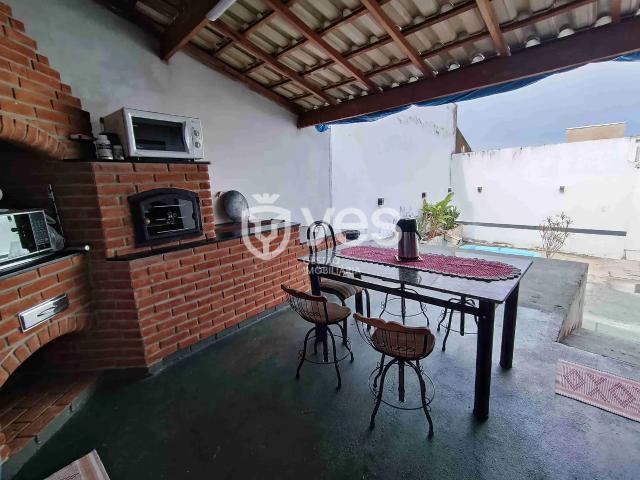 Casa em Parque das Mangabeiras, Araxá/MG de 105m² 2 quartos à venda por R$ 449.900,00
