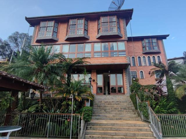 Casa em Parque do Imbui, Teresópolis/RJ de 1000m² 7 quartos à venda por R$ 2.699.000,00