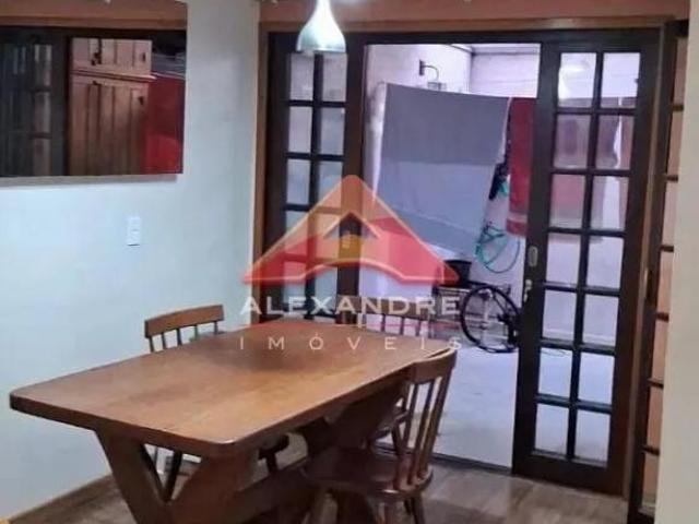 Casa em Parque dos Ipês, São José dos Campos/SP de 75m² 3 quartos à venda por R$ 479.000,00