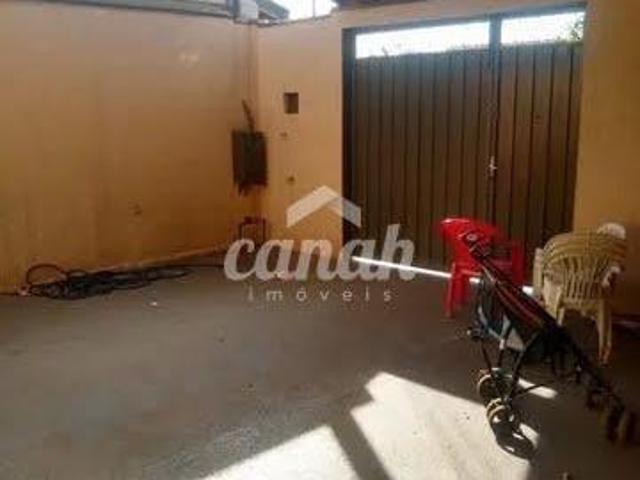 Casa em Parque dos Sabiás Ribeirão Preto: 3 dormitórios, 2 banheiros, 120m².