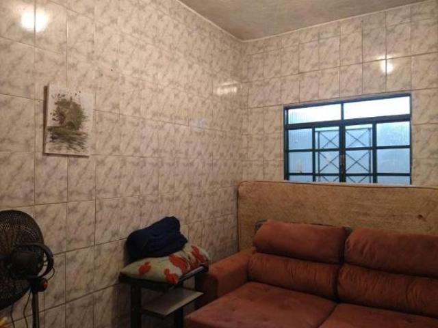 Casa em Parque Industrial II, Araçatuba/SP de 250m² 2 quartos à venda por R$ 390.000,00