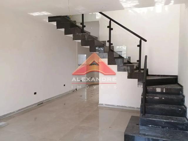 Casa em Parque Industrial, São José dos Campos/SP de 115m² 3 quartos à venda por R$ 879.000,00