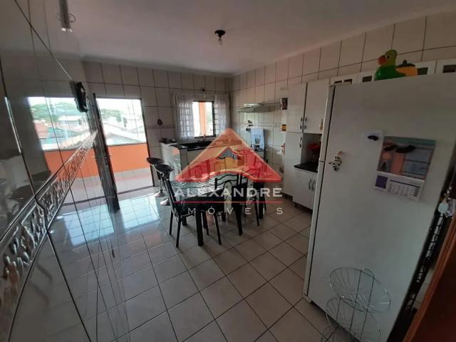 Casa em Parque Novo Horizonte, São José dos Campos/SP de 10m² 3 quartos à venda por R$ 797.000,00