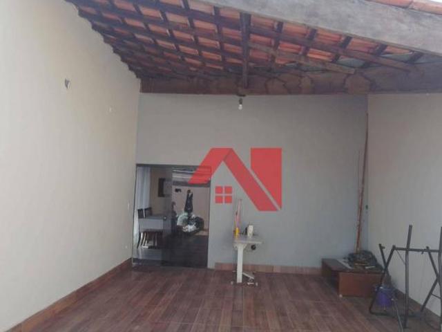 Casa em Parque Real, Mogi Mirim/SP de 178m² 3 quartos à venda por R$ 404.700,00